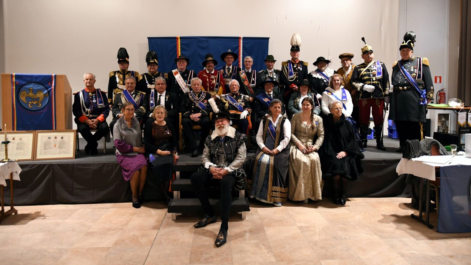 - Deutsch - Nobele Orde van de Papegay